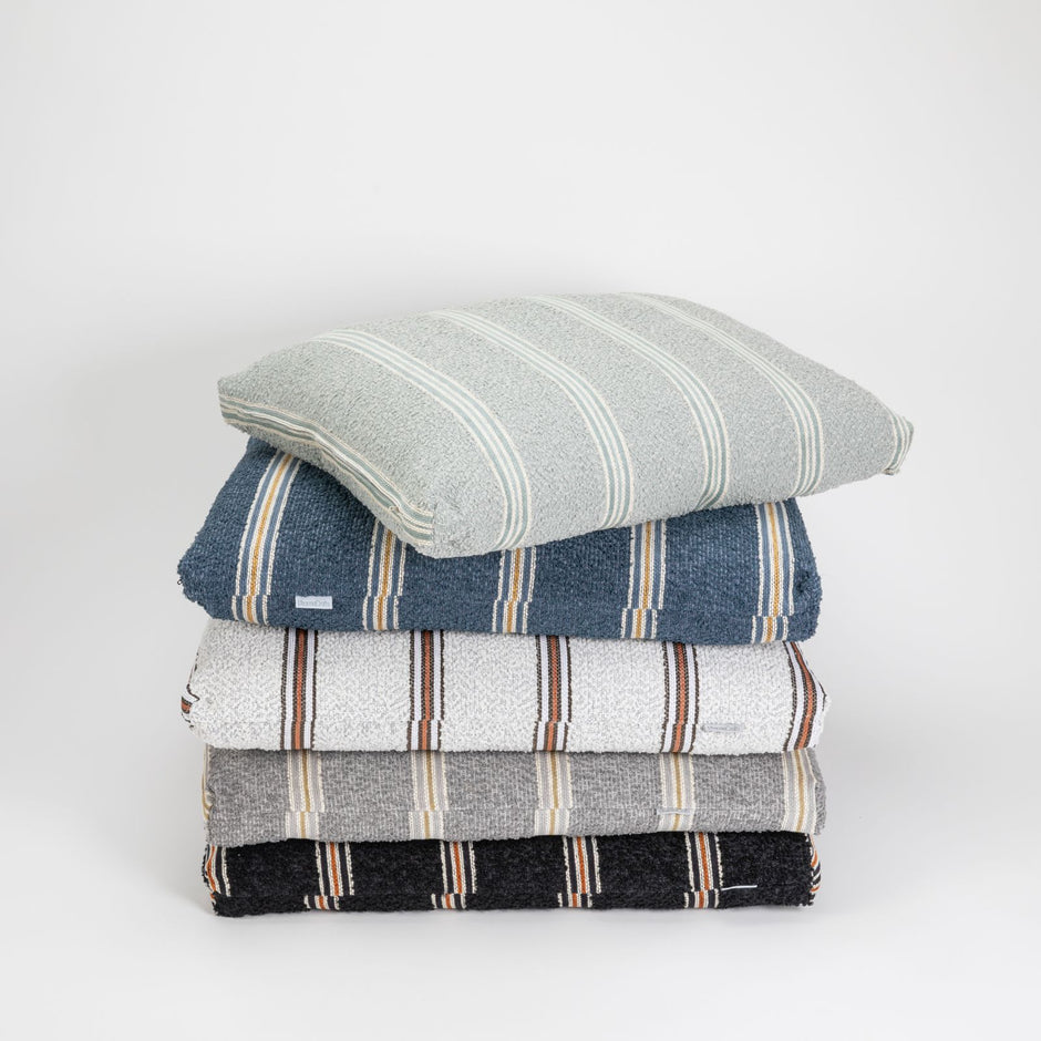 Zabuton Meditation Cushion – DharmaCrafts